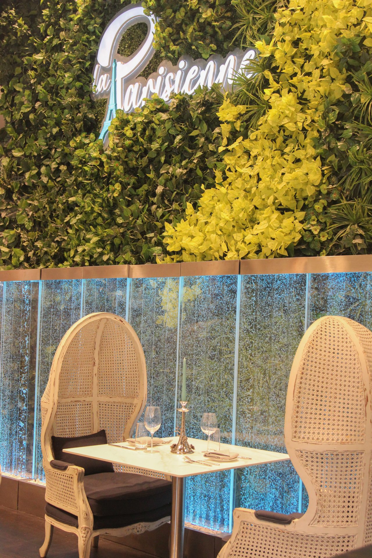 La Parisienne Cafe – Frisco，TX - FOH Furniture LLC